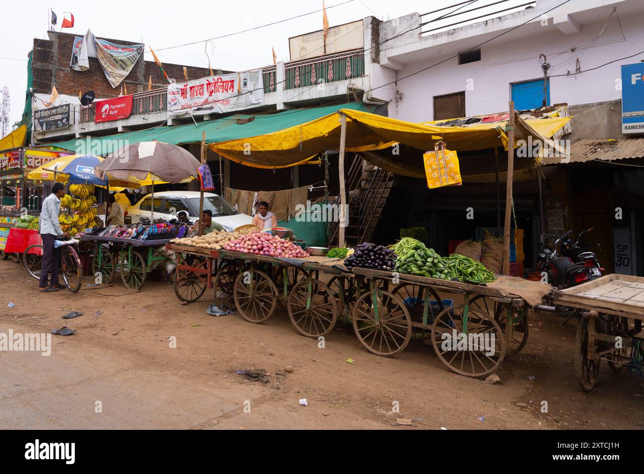 Rural Indian Market Photographed in Madhya Pradesh, India in May Stock ...