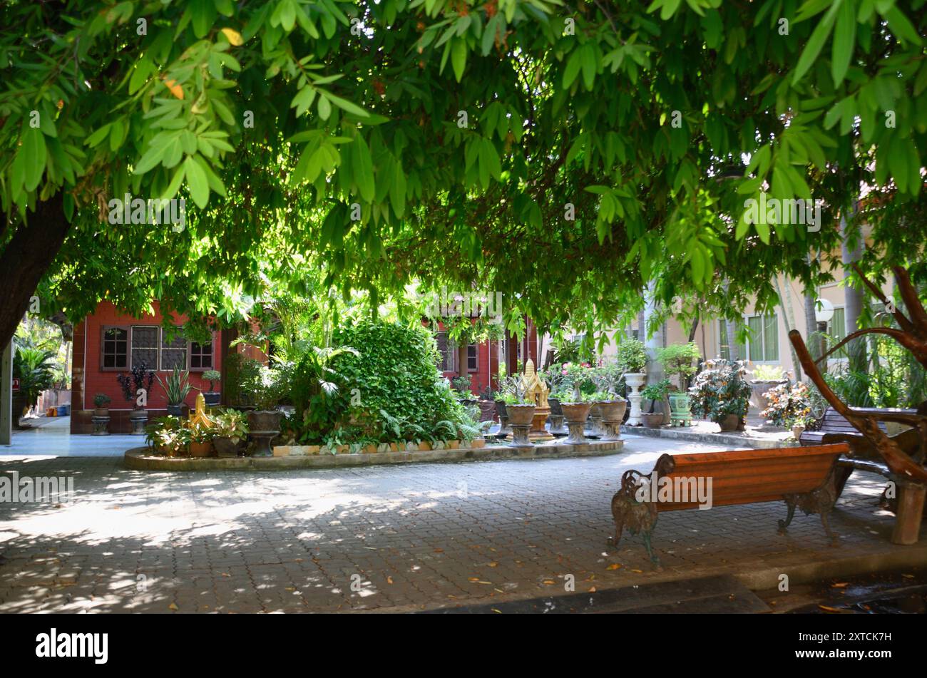 Nakhon Pathom, Mueang Nakhon Pathom, Thailand, Asia Stock Photo - Alamy