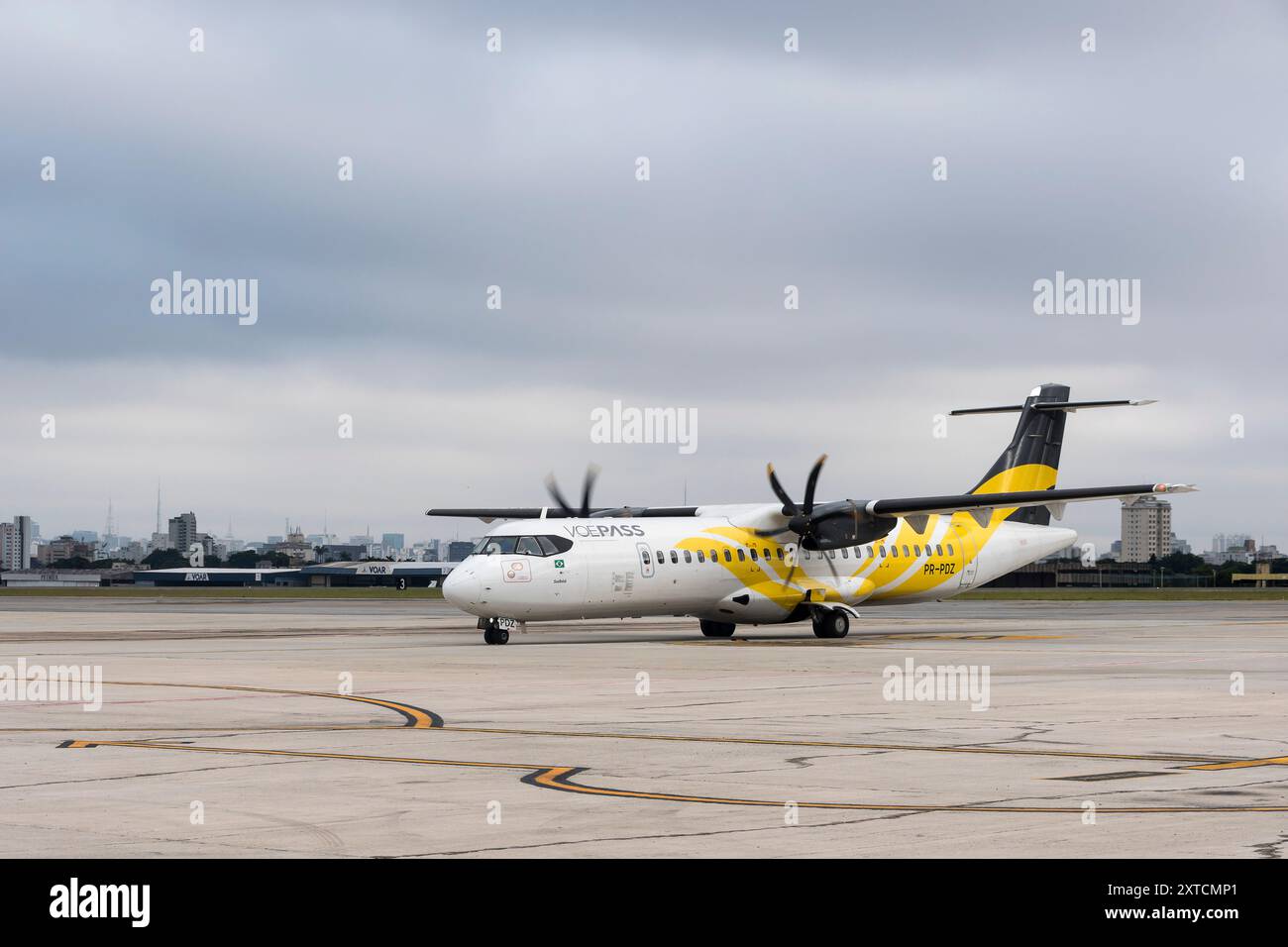 Atr 72 500 brazil hi-res stock photography and images - Alamy