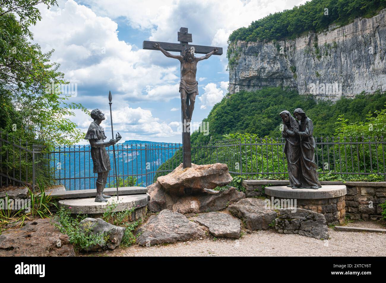 Statues depicting the Crucifixion, Passion of Christ (Via Dolorosa) near the village of Spiazzi ...