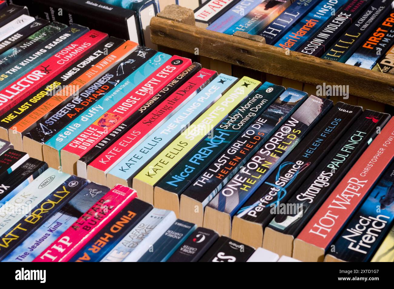 Second Hand Book Stall Stock Photo - Alamy