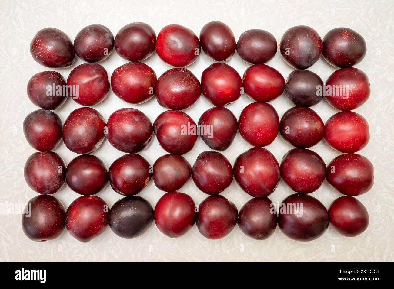 Ripe appetizing healthy large hi-res stock photography and images - Alamy