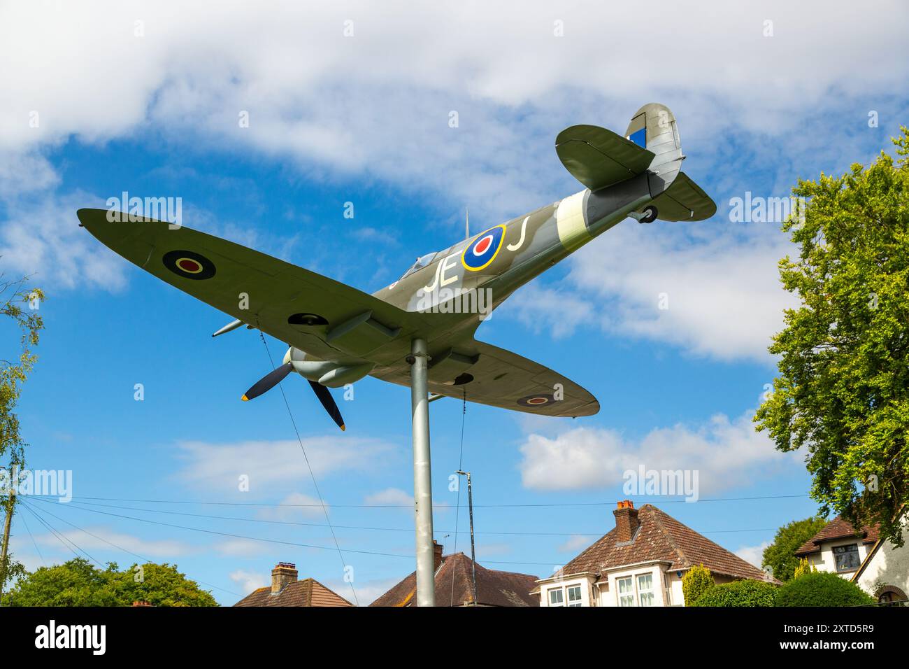 Secret Spitfires Memorial A life-size replica of a Spitfire that sits ...