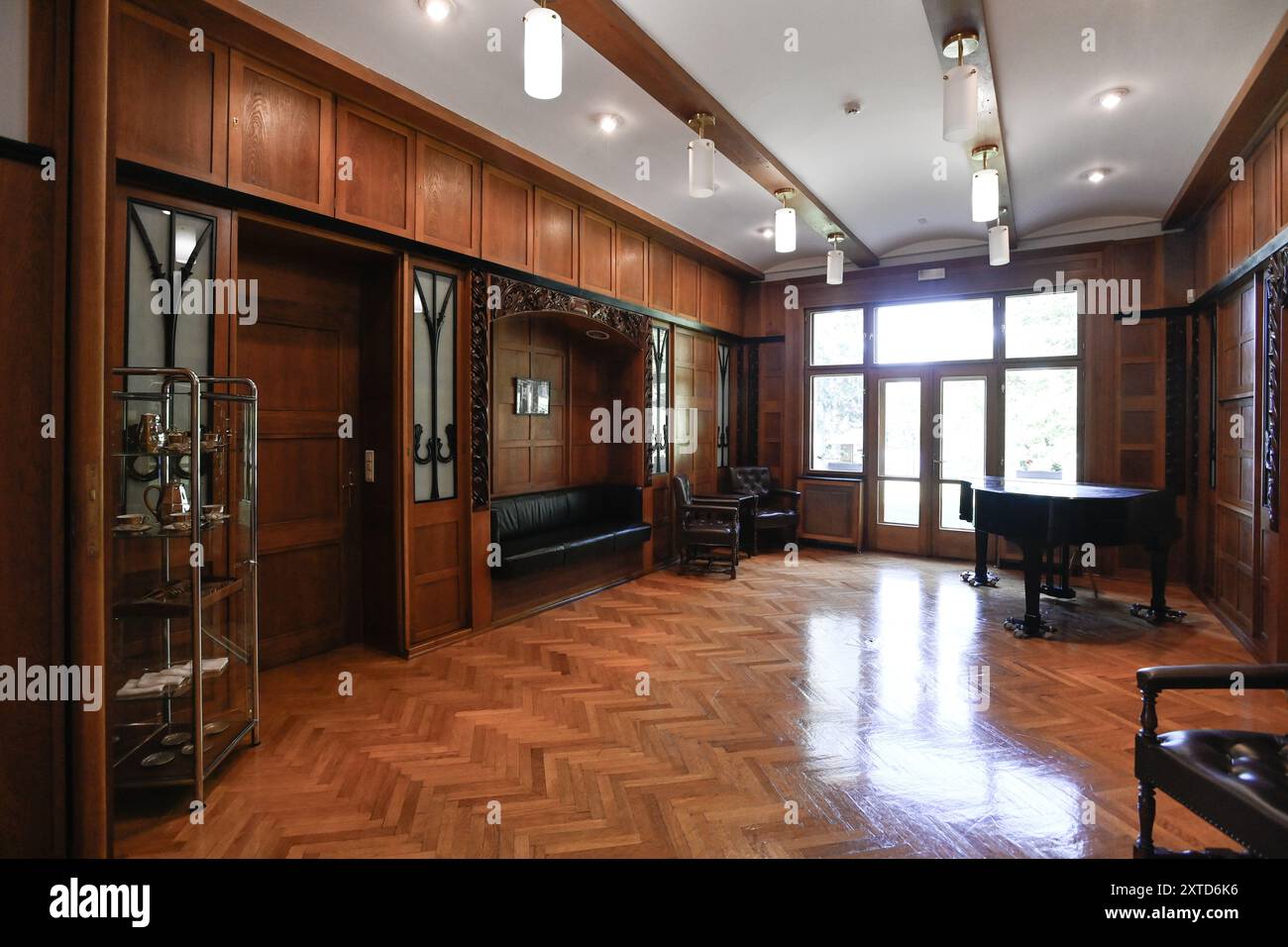 Villa of Tomas Bata, example of villa architecture of early modernism ...