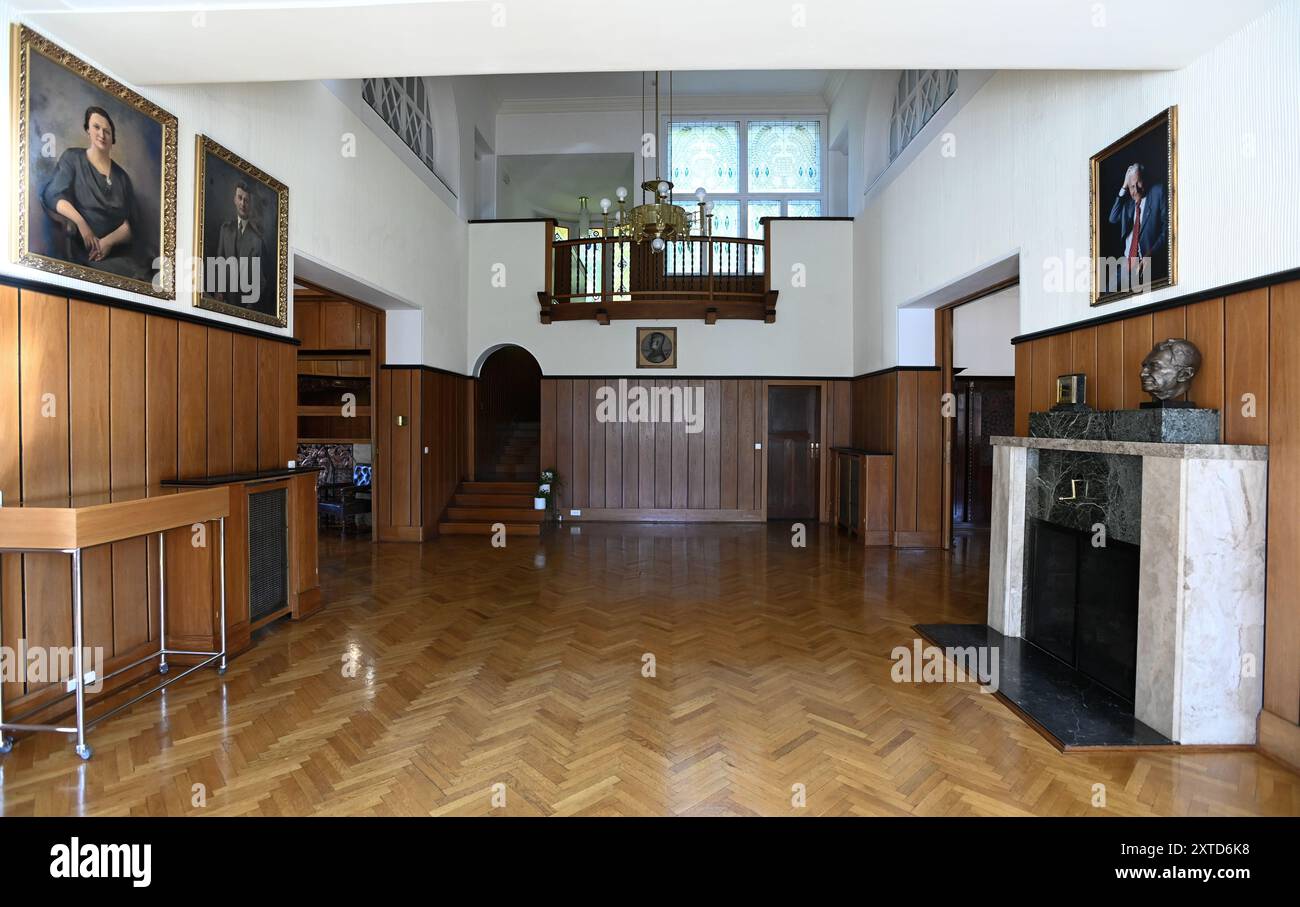 Villa of Tomas Bata, example of villa architecture of early modernism ...