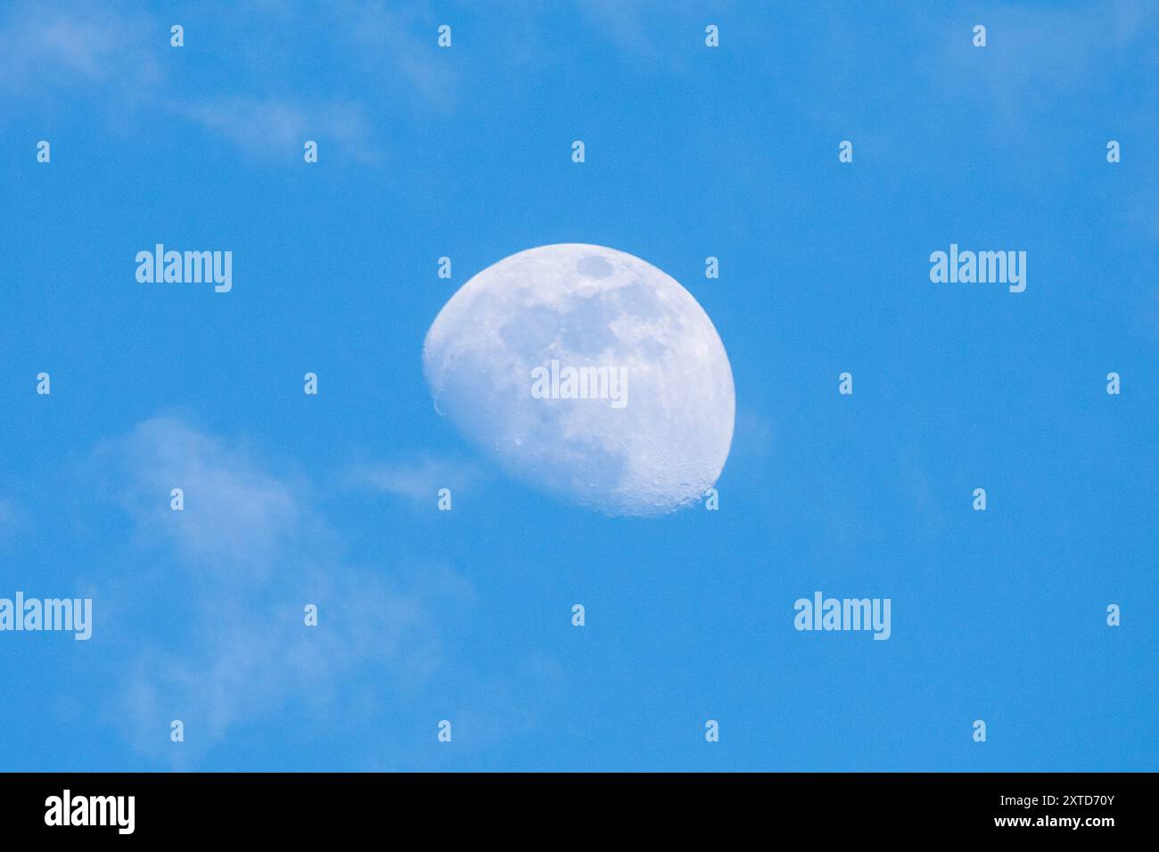 Plano de nubes hi-res stock photography and images - Alamy
