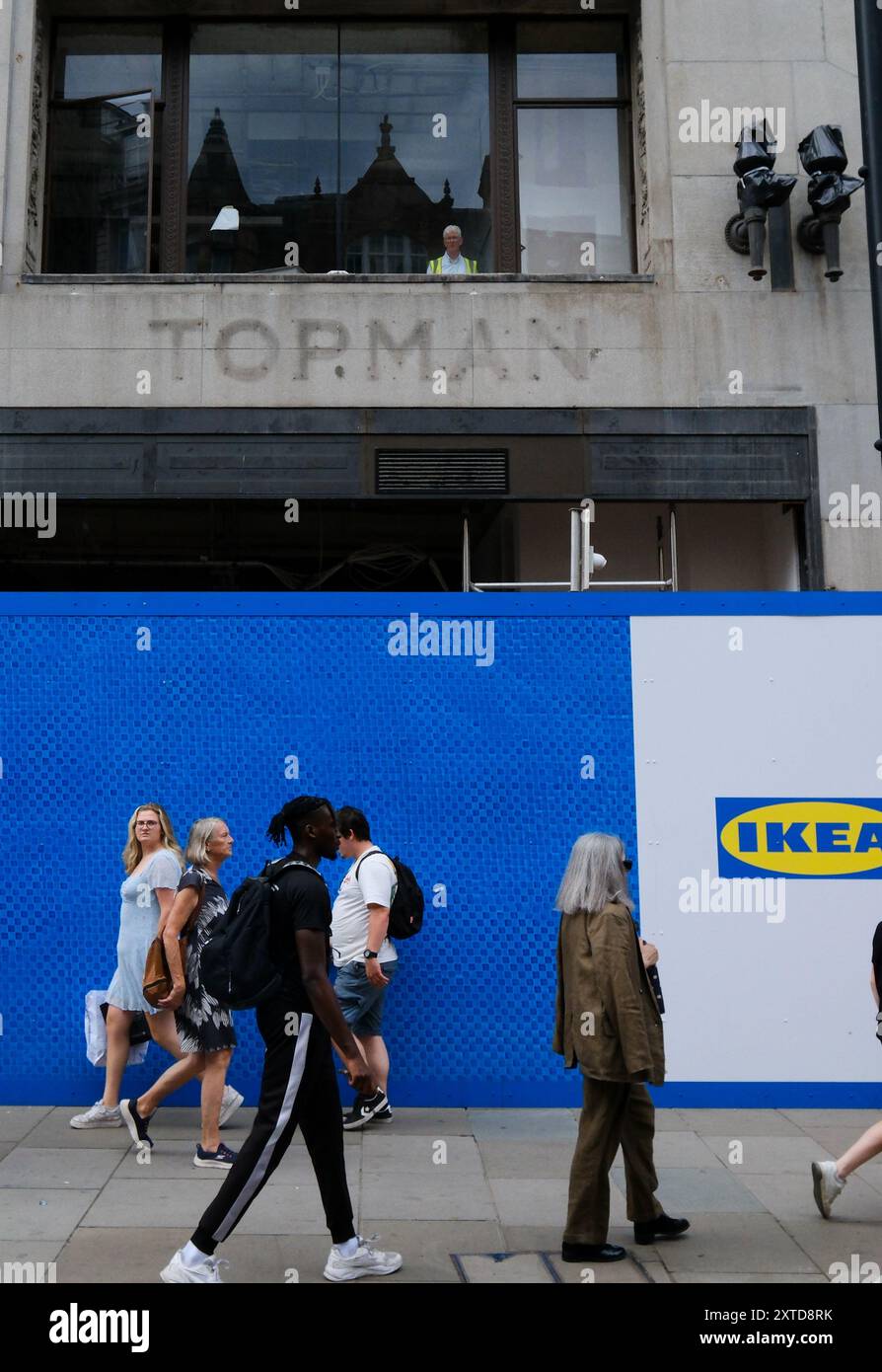 Ikea flagship store hi-res stock photography and images - Alamy