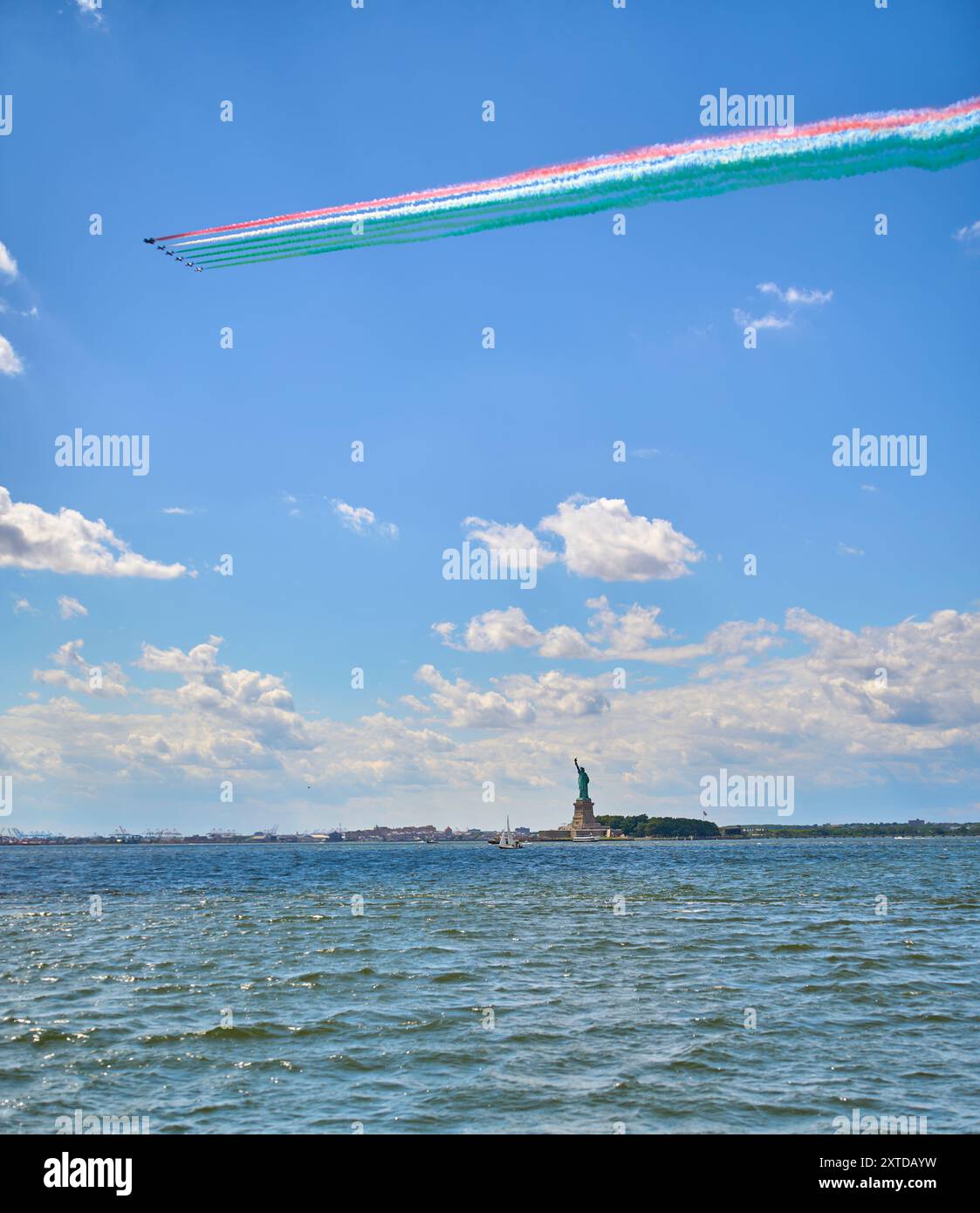 Italian Air Force jets (Frecce Tricolori) are flying over the Hudson ...