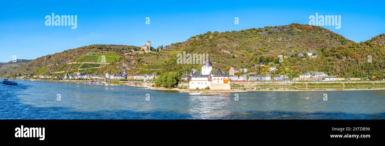 View into the middle rhine valley hi-res stock photography and images ...