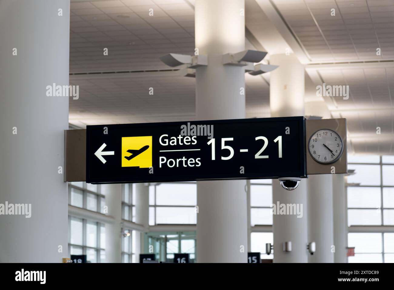 Airport Departure terminal sign for directions Stock Photo - Alamy