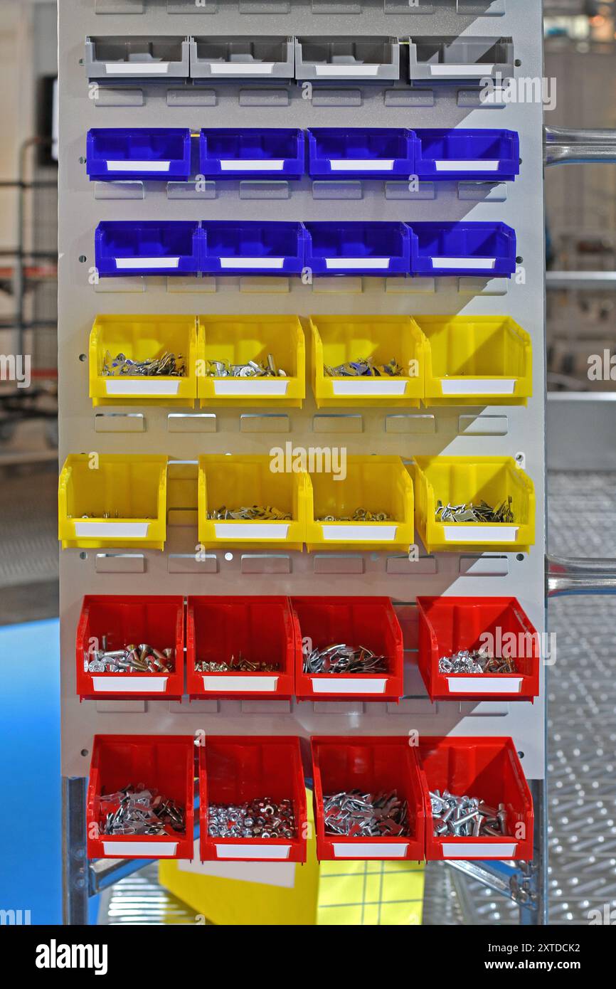 Colour Plastic Sorting Bins Organizer Trays With Bolts and Nuts Parts ...