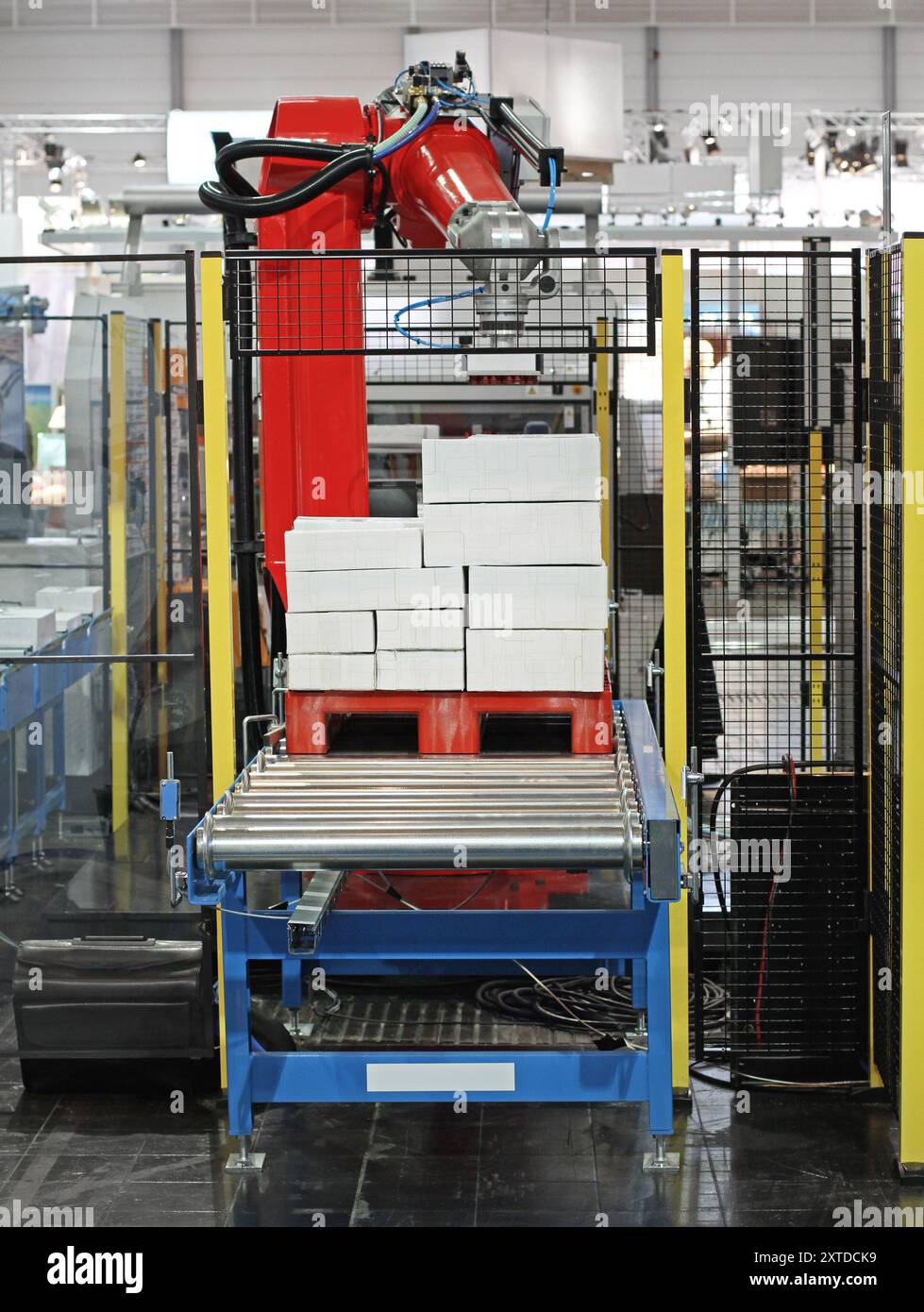 Automatic Robotic Arm Handling Boxes at Pallet Conveyor System in ...