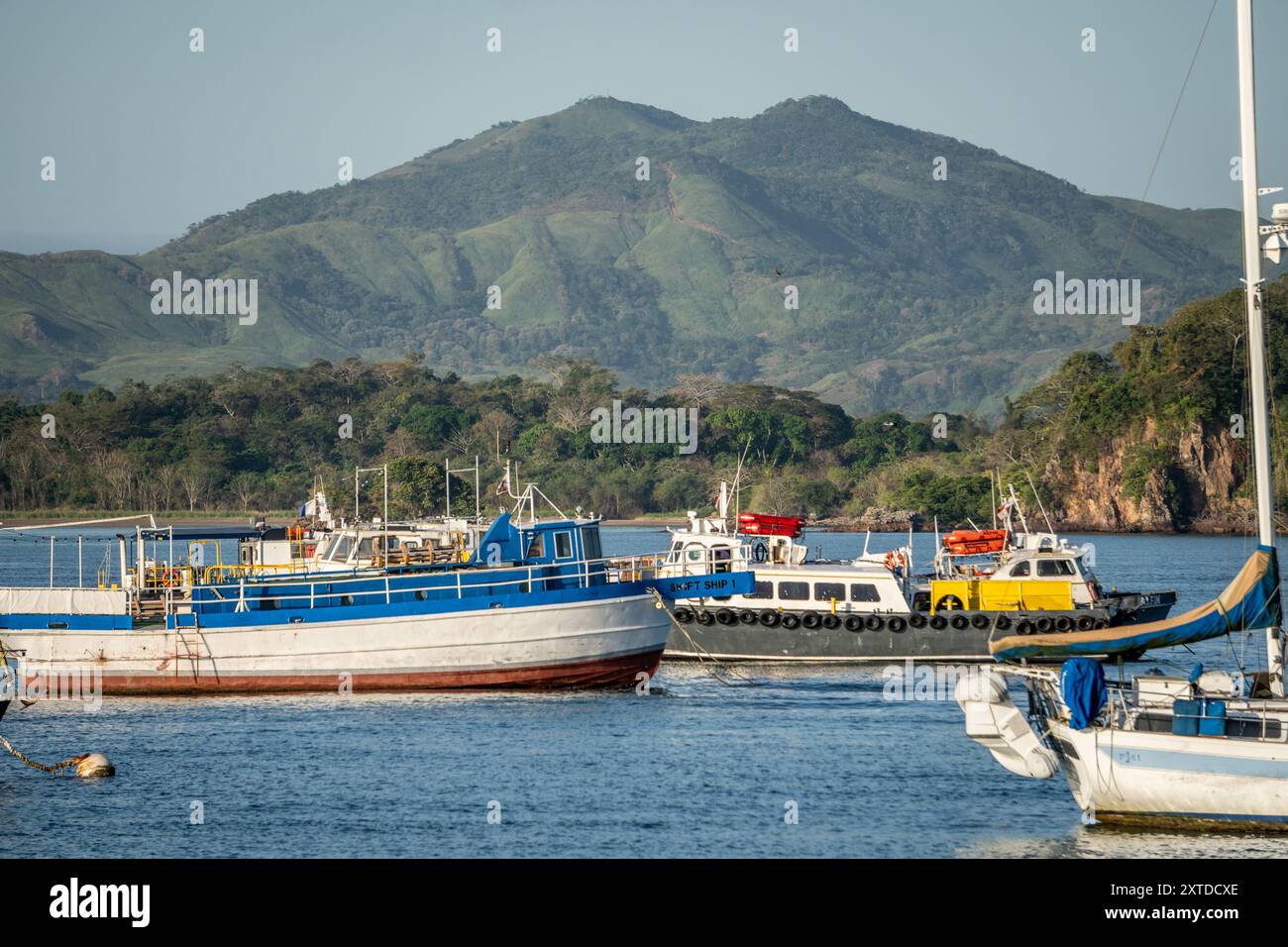 Boats in the Panama Canal (Canal de Panama Stock Photo - Alamy