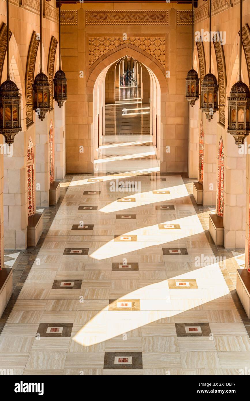 Muscat architecture hi-res stock photography and images - Alamy