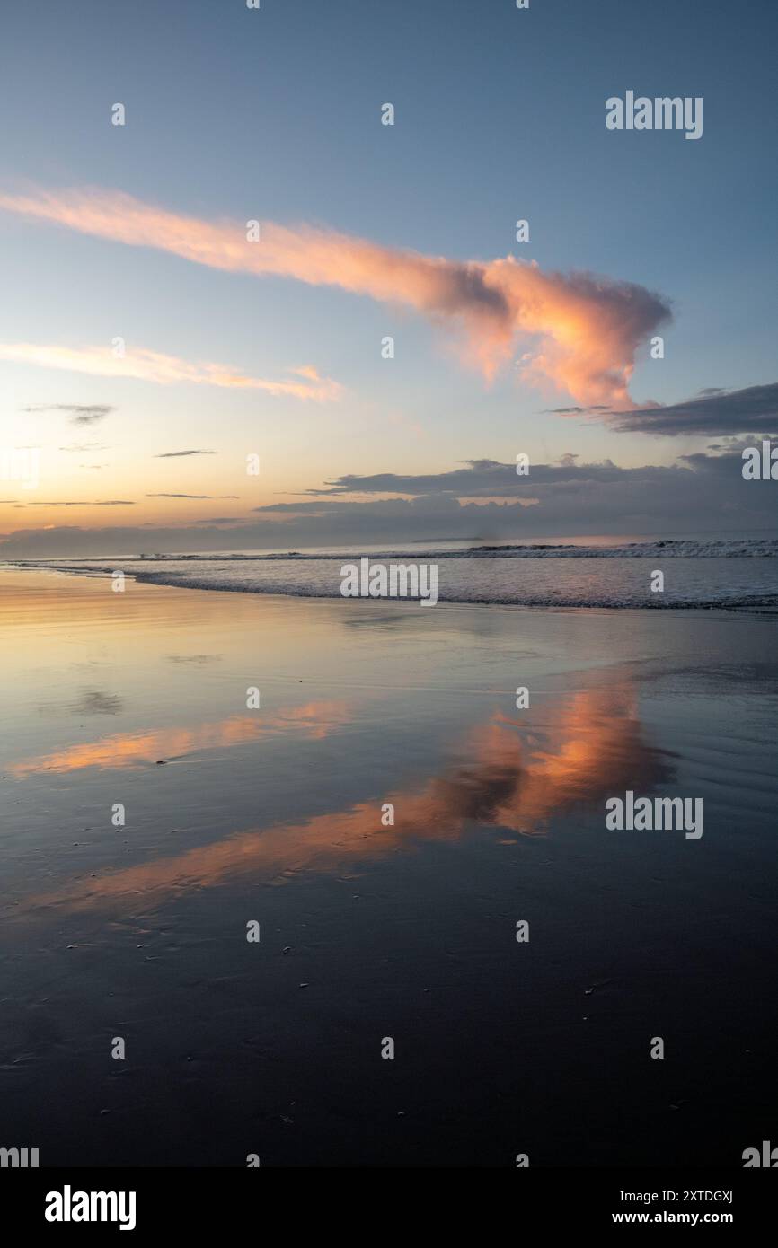 Panama sunset people hi-res stock photography and images - Alamy