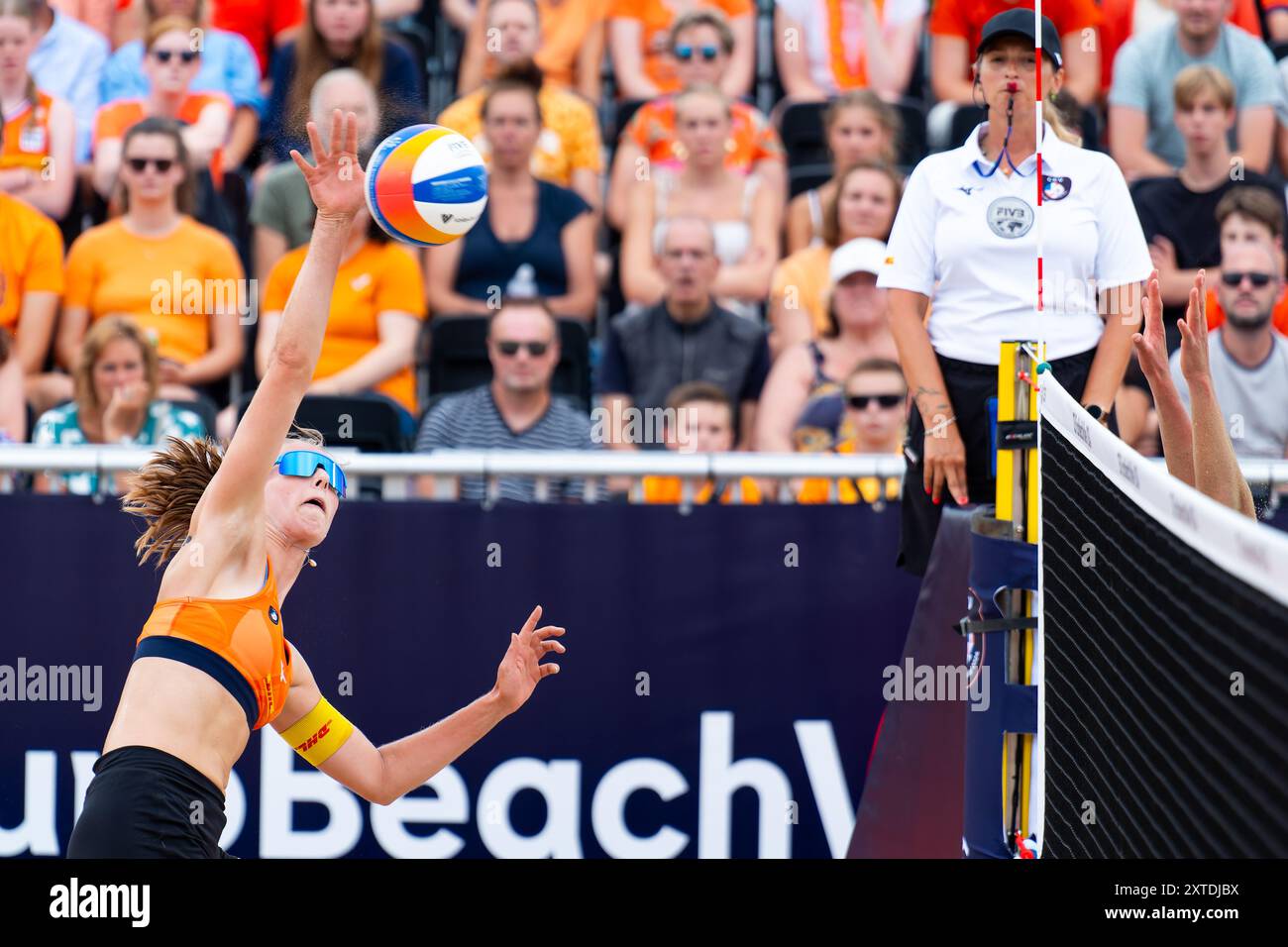 Kirsten broring hi-res stock photography and images - Alamy