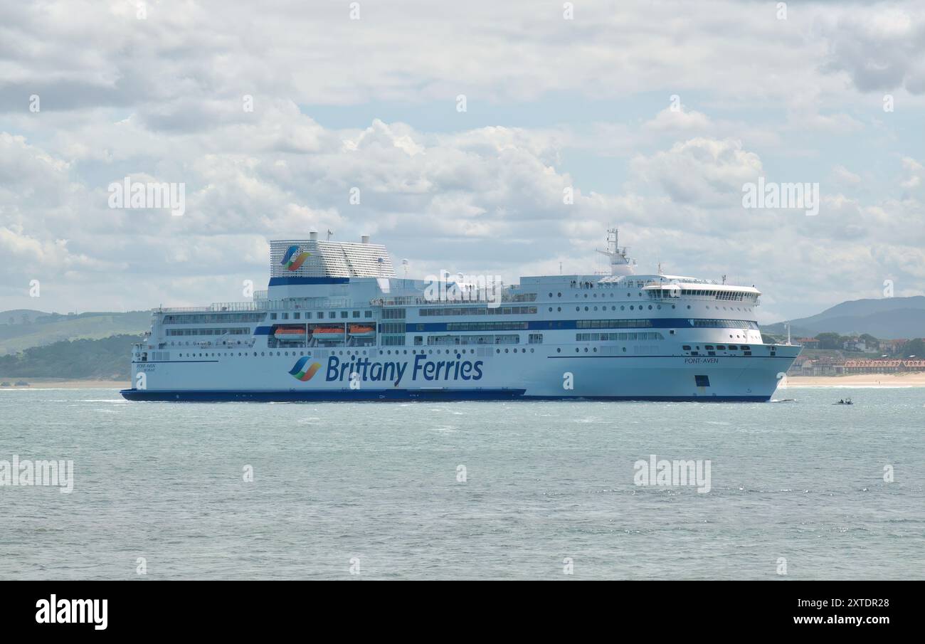 Brittany Ferries RoRo ferry Pont Aven in the bay arriving to the port ...