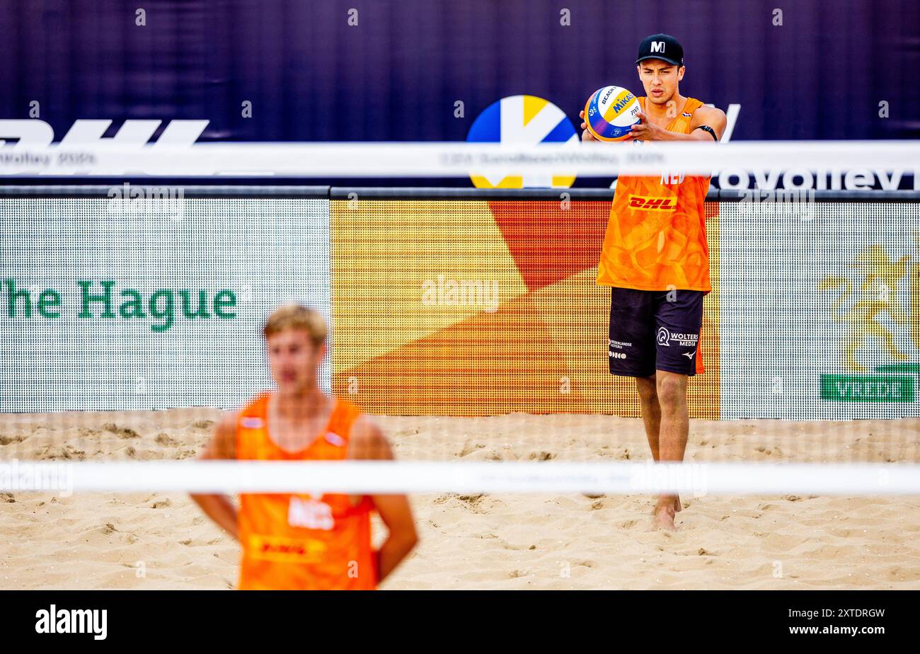 THE HAGUE - Steven van de Velde and Matthew Immers during the group ...