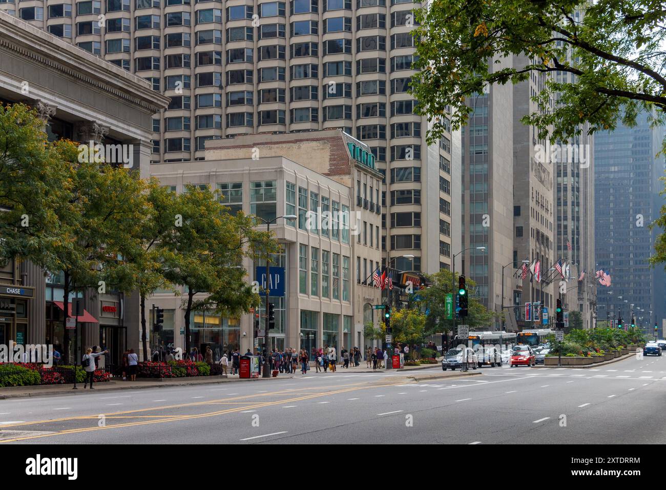 The Magnificent Mile Modern Architecture Tower Buildings in Downtown ...