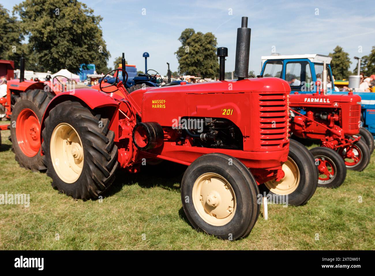 Massey harris 201 hi-res stock photography and images - Alamy