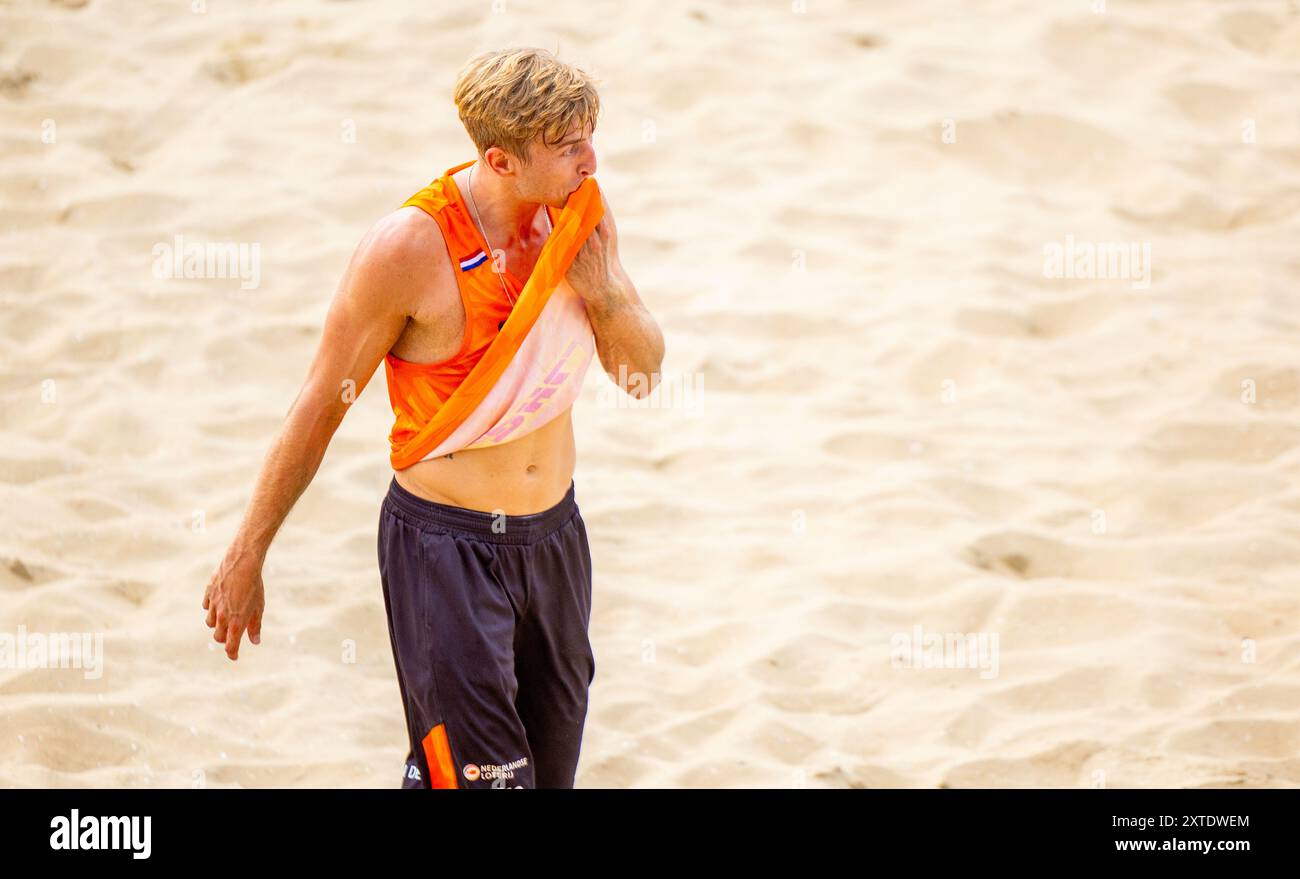 THE HAGUE - Steven van de Velde during the group stage of the 2024 ...