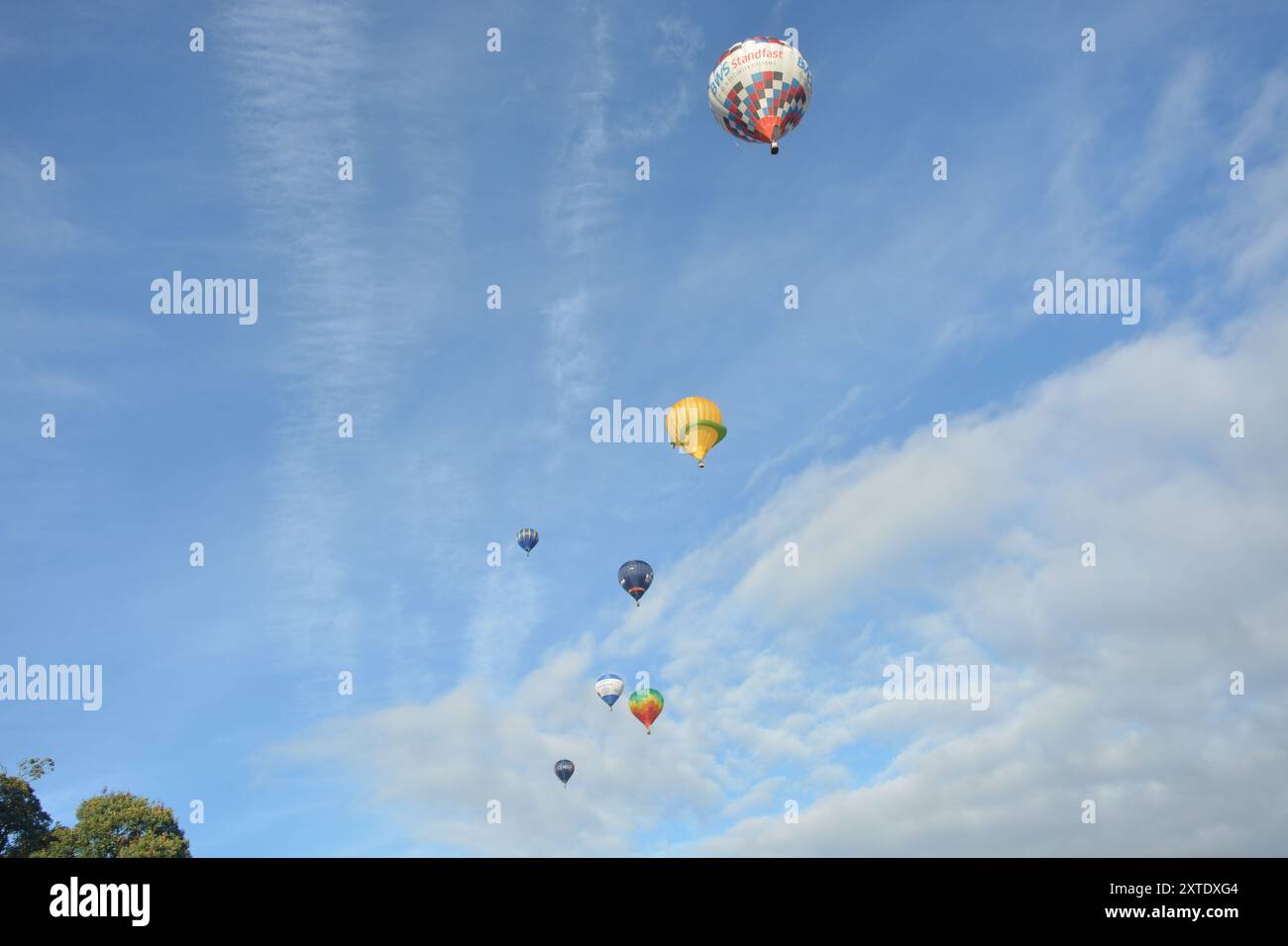 Hot air balloons fiesta hi-res stock photography and images - Alamy