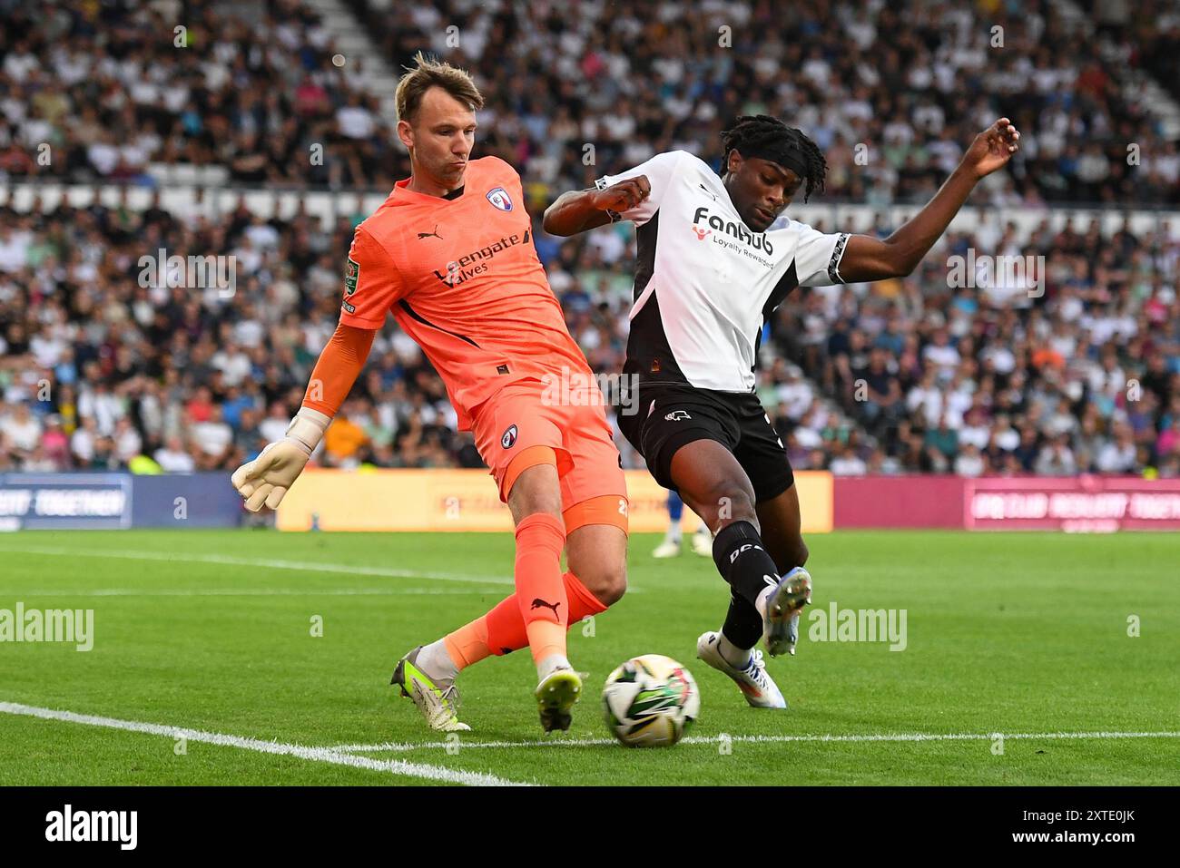 Brown derby hi-res stock photography and images - Alamy