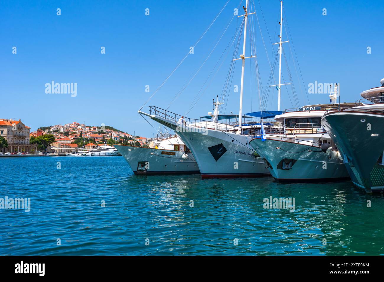 DUBROVNIK, CROATIA - JUNE 24, 2024: View of Dubrovnik cruise port ...