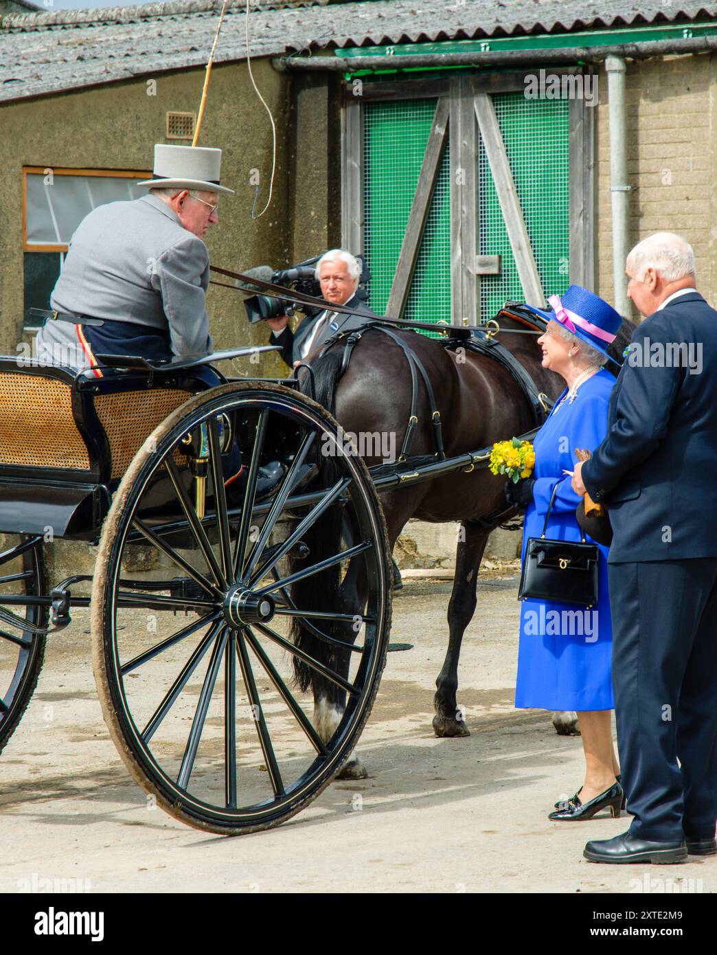 Queen Elizabeth II Meeting The Carriage Driving Class at the Great ...