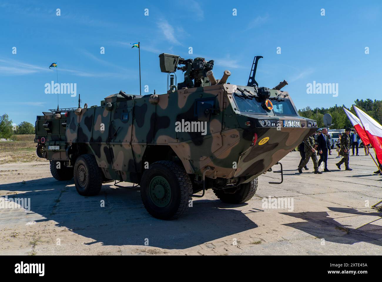 The "Kleszcz" light armored reconnaissance vehicles seen during the ...