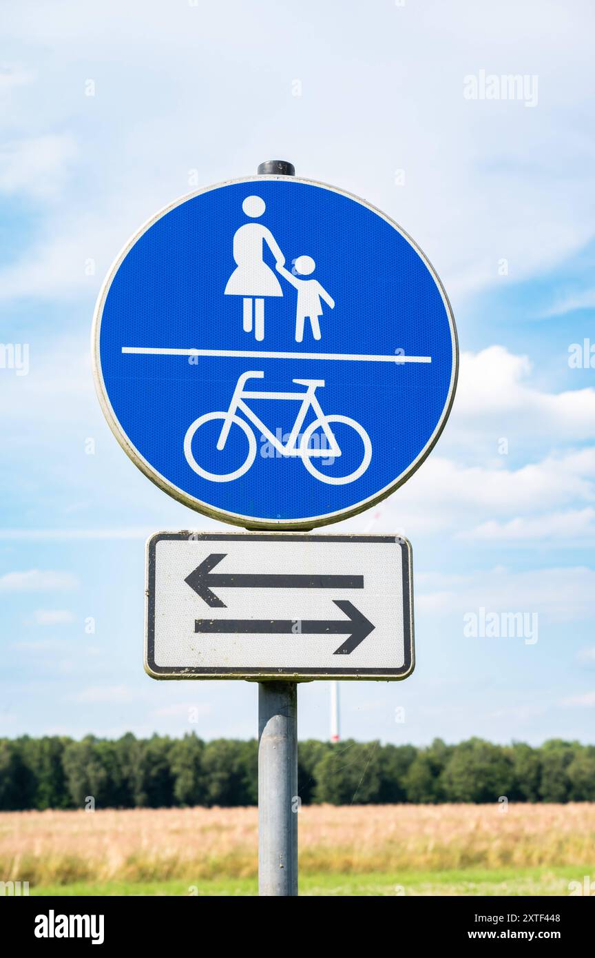 Oldenburg, Lower Saxony, Germany, July 15, 2024 - Sign indicating a ...