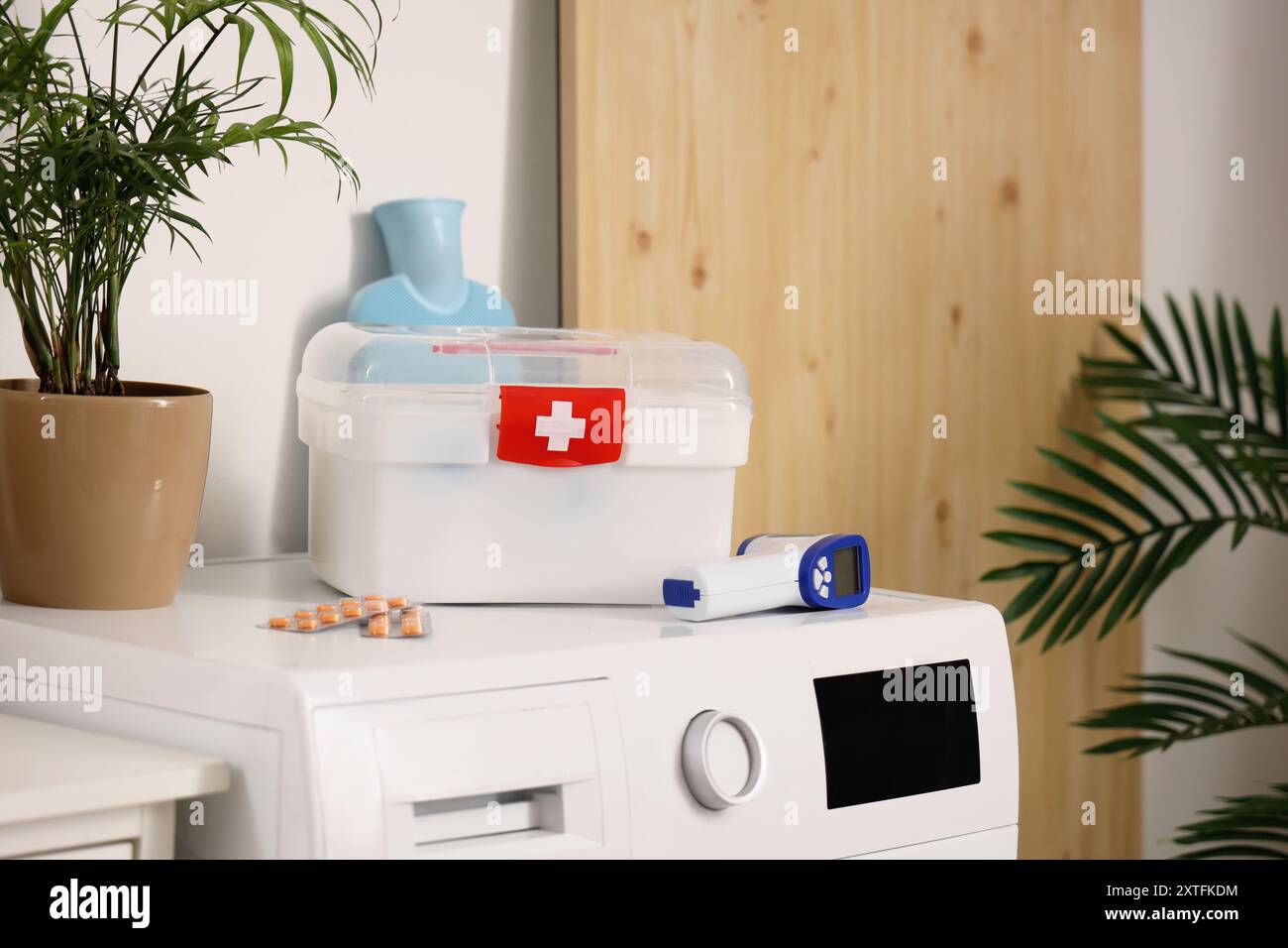 First home washing machine hi-res stock photography and images - Alamy