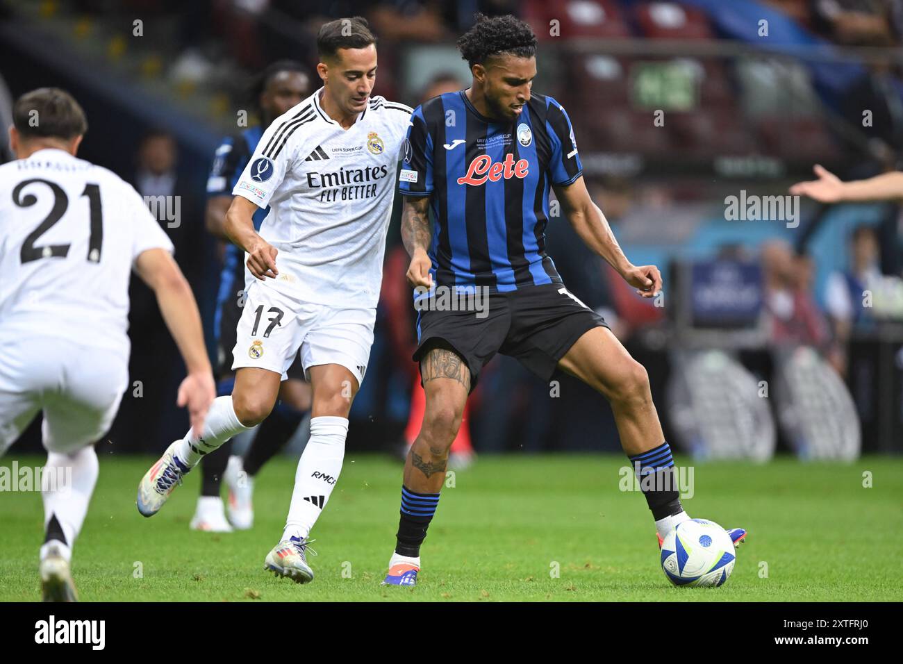 Real madrid soccer players l r hi-res stock photography and images - Alamy