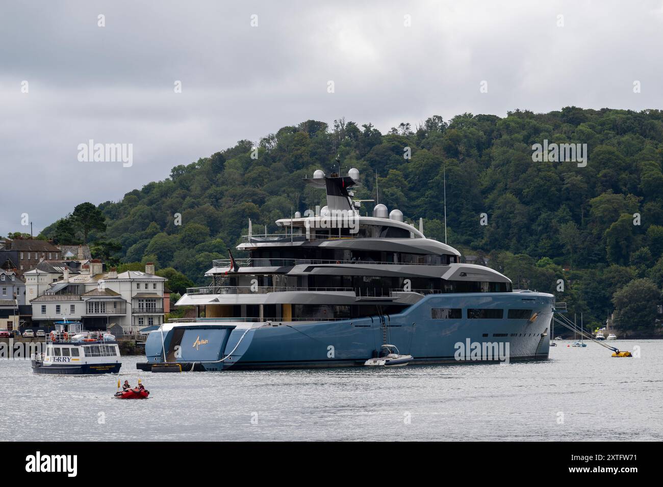 Aviva mega yacht, super yacht, yacht, yachts, owned by British ...