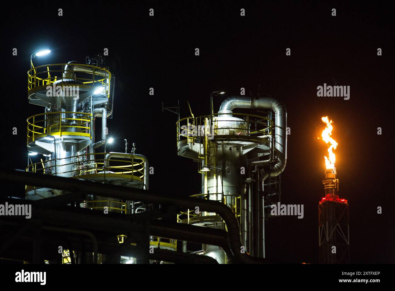 The largest petrochemical complex in europe hi-res stock photography ...