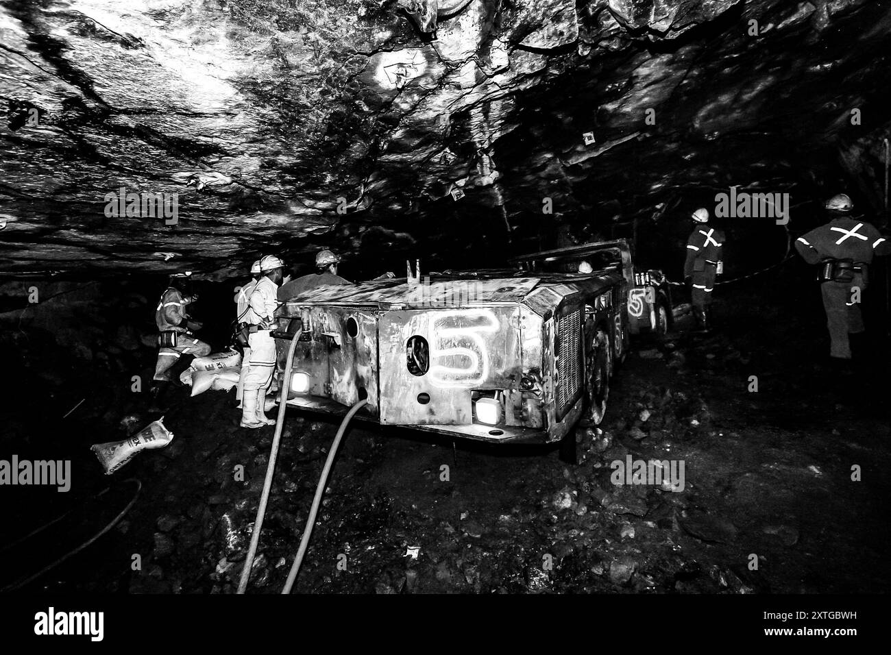 The underground Platinum Palladium Mining and Machinery in Johannesburg ...