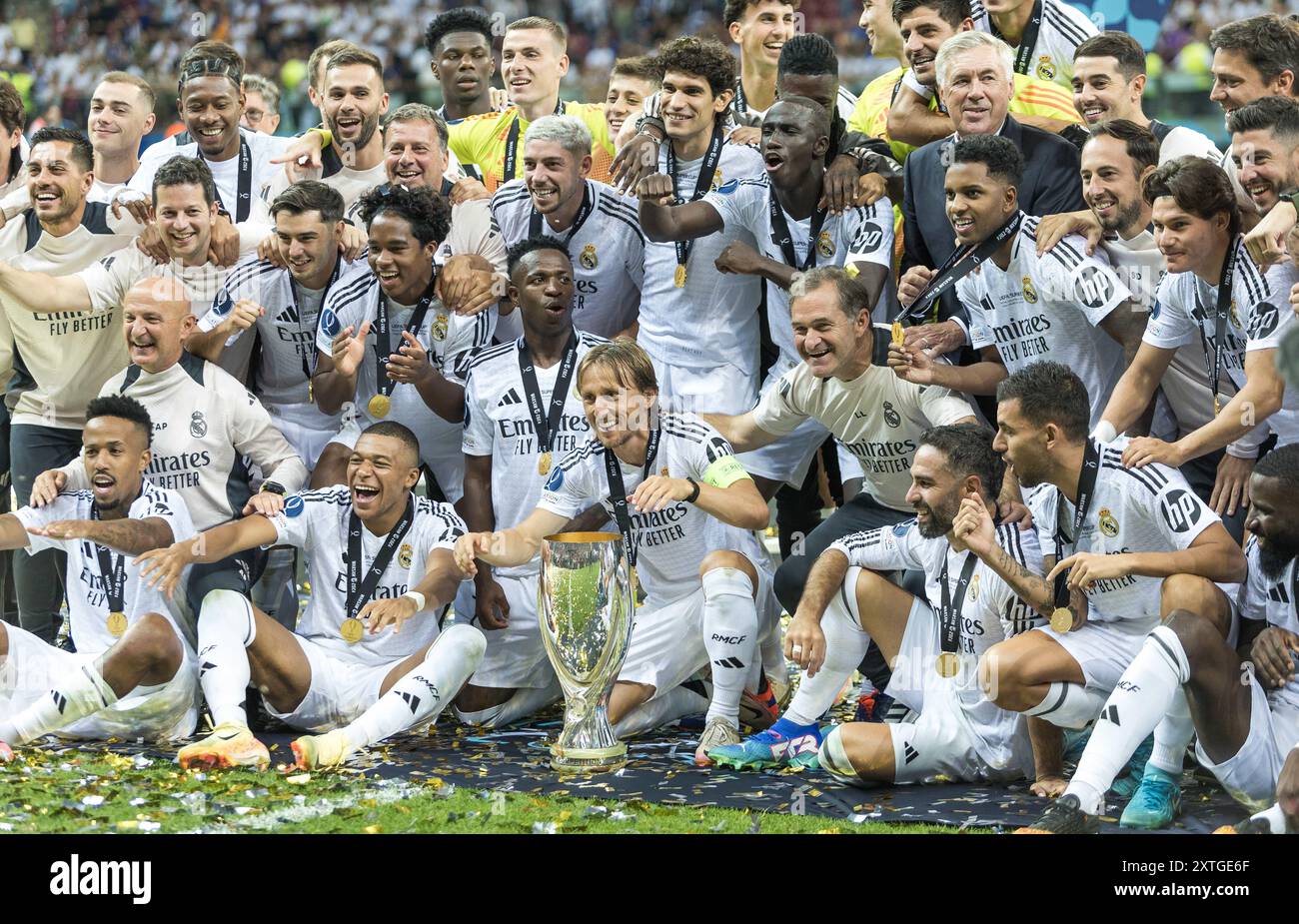 Luca modric celebration hi-res stock photography and images - Alamy