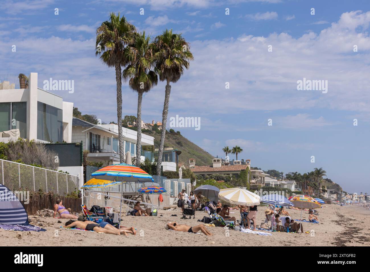 Malibu coast residential hi-res stock photography and images - Alamy