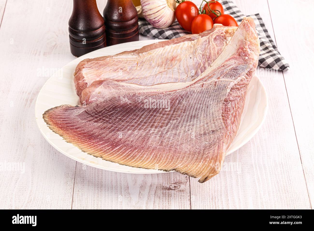 Uncooked ray wing hi-res stock photography and images - Alamy