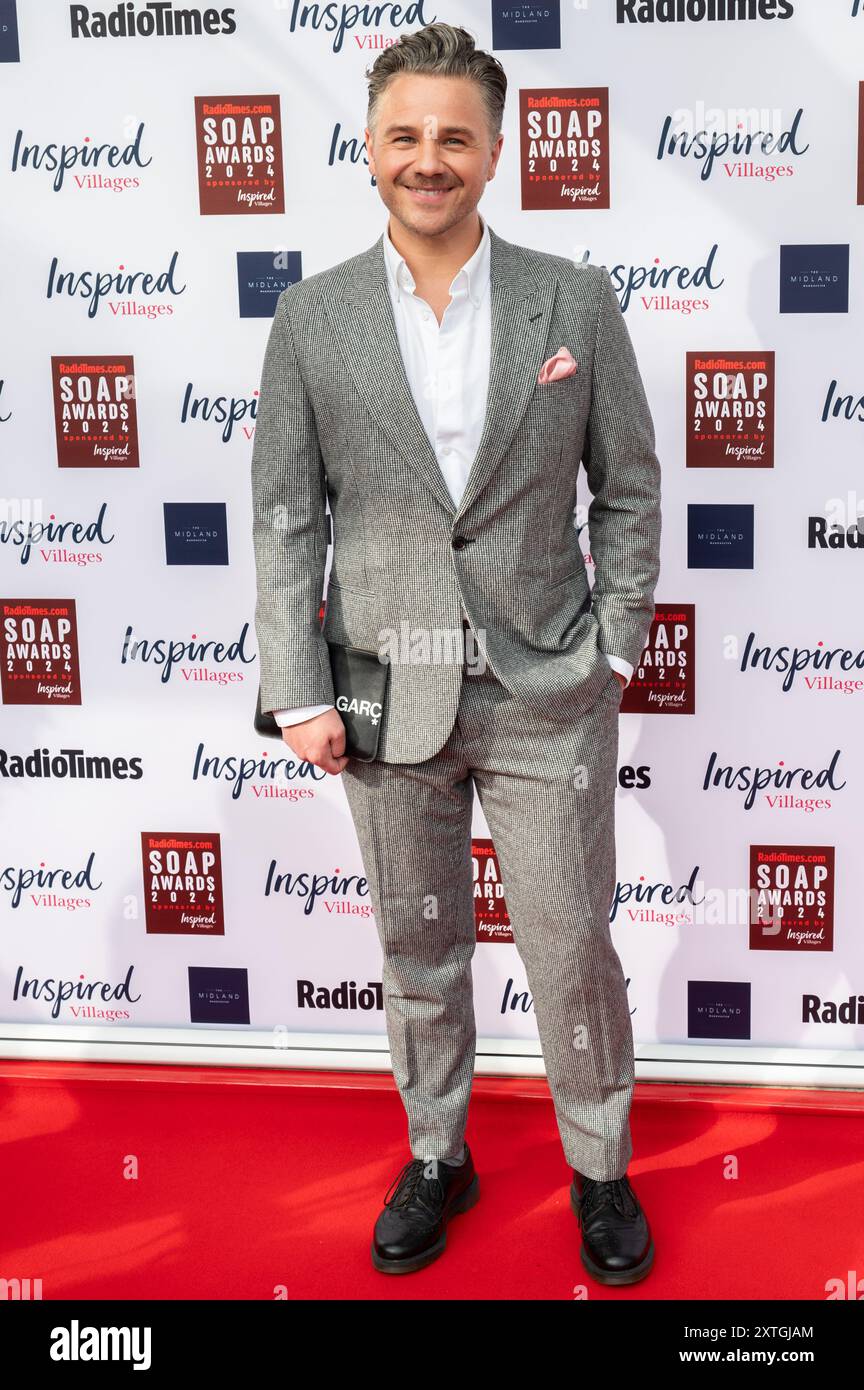 Stars from Eastenders, Hollyoaks, Coronation Street and Emmerdale ...