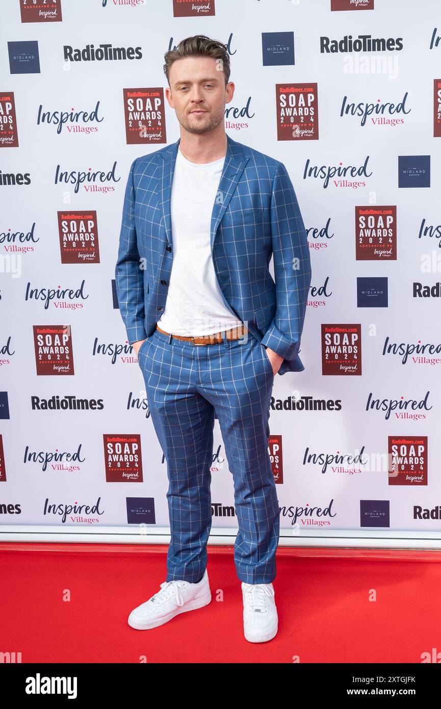 Stars from Eastenders, Hollyoaks, Coronation Street and Emmerdale ...