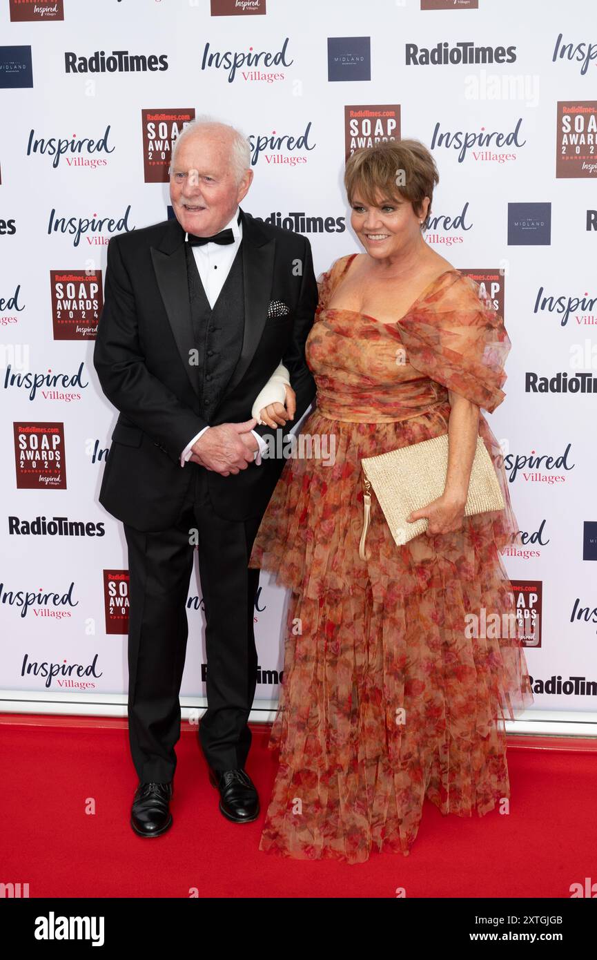 Stars from Eastenders, Hollyoaks, Coronation Street and Emmerdale ...