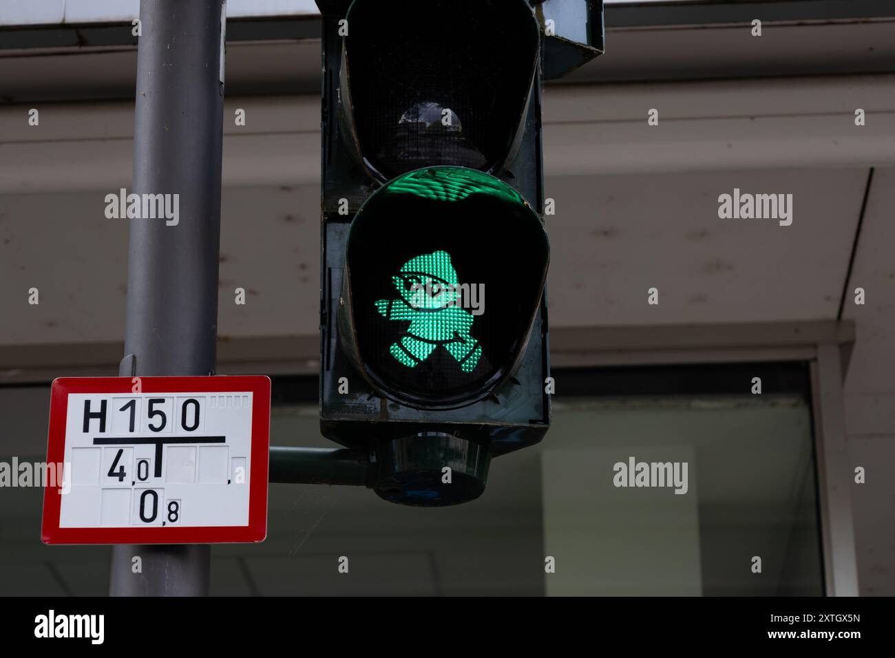 Cartoon Stop Light 240 Cartoon Traffic Light Stock Photos, High Res