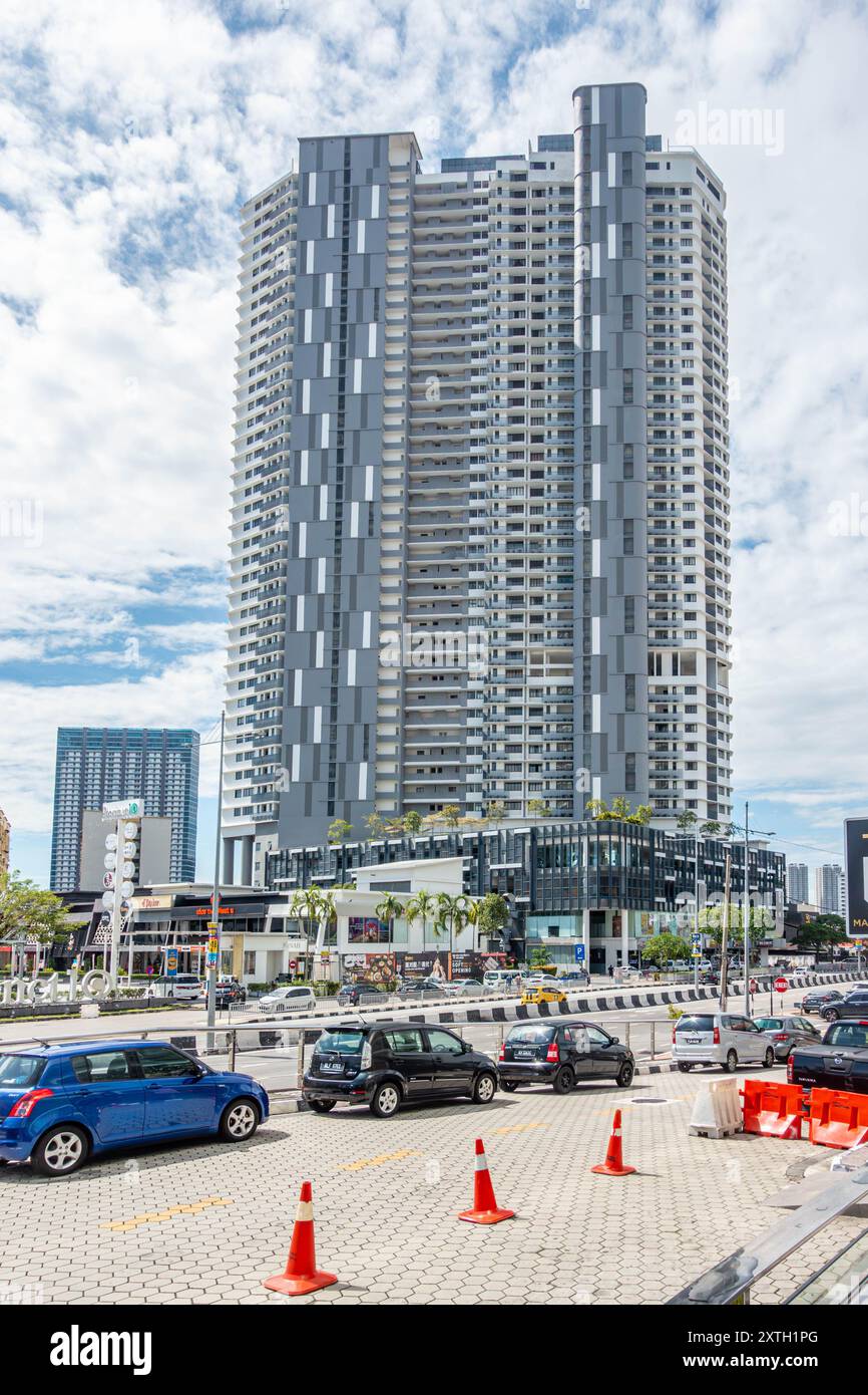 A modern skyscraper in Penang, Malaysia Stock Photo - Alamy