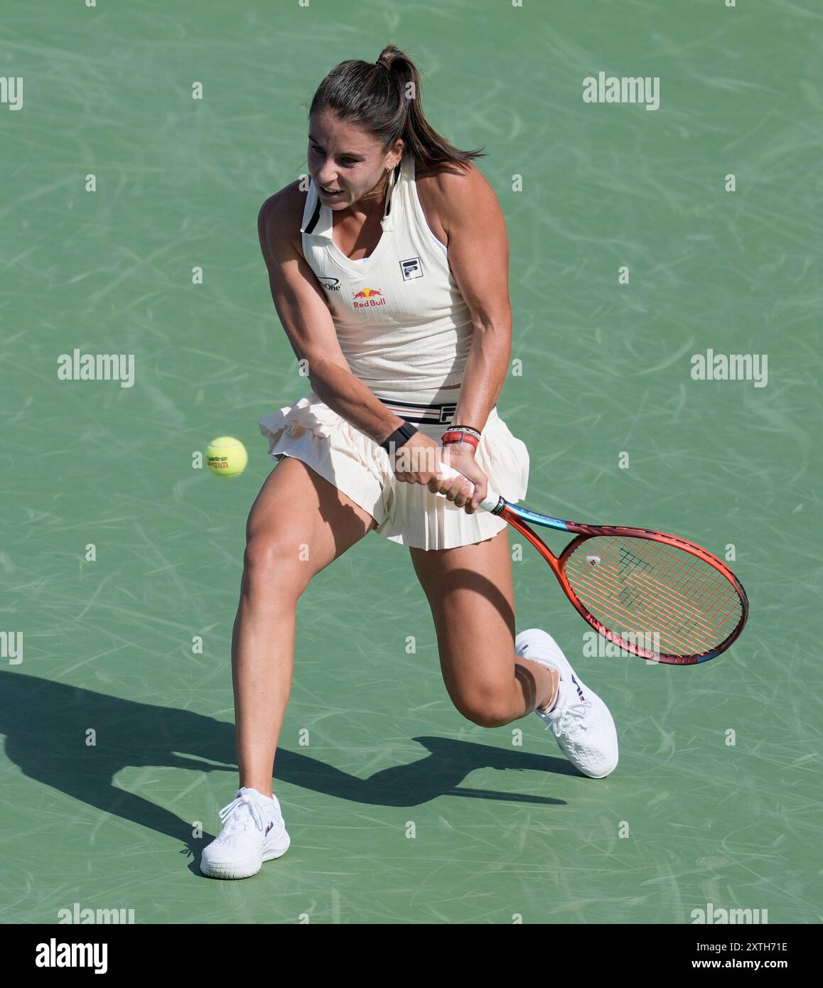 Emma navarro tennis hi-res stock photography and images - Alamy