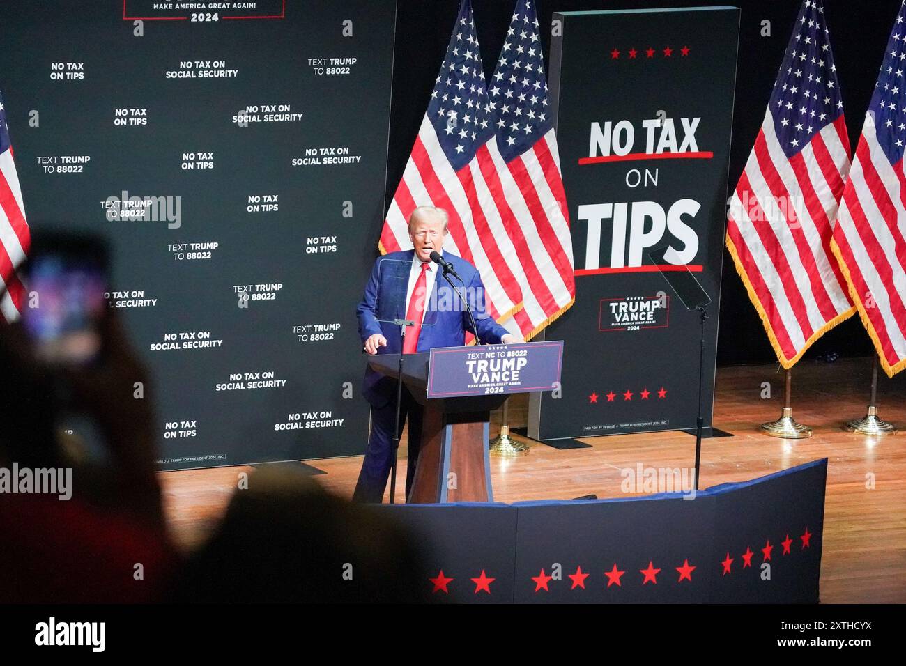 Republican presidential nominee, former U.S. President Donald Trump ...