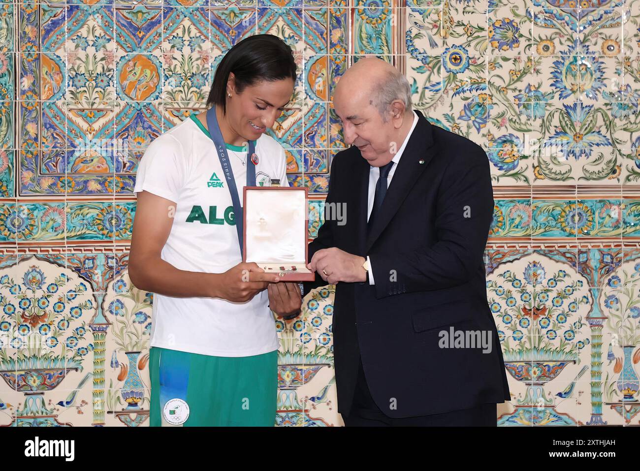 Imane khelif medal hi-res stock photography and images - Alamy