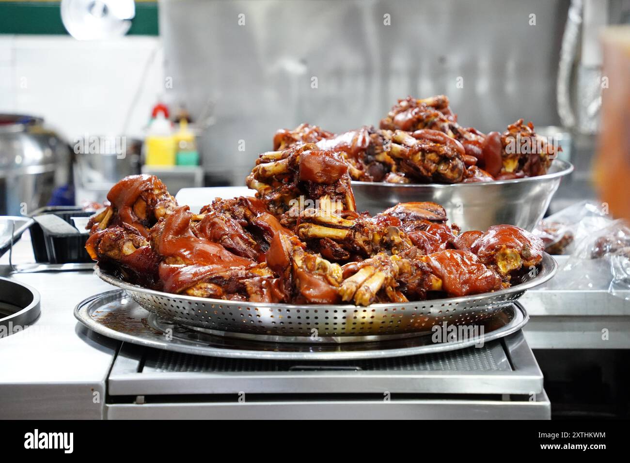 Pigs feet hi-res stock photography and images - Alamy