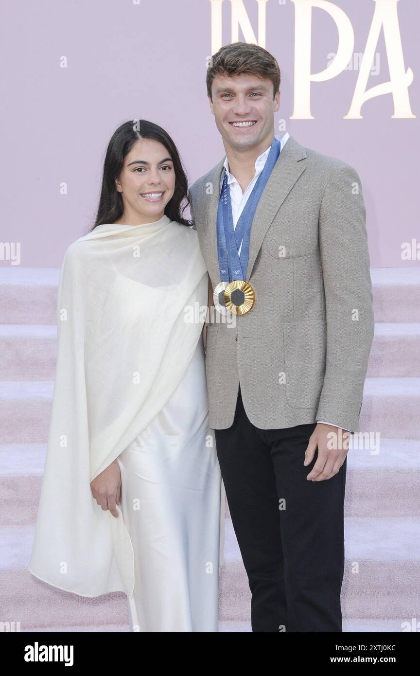 Zweifel hi-res stock photography and images - Alamy