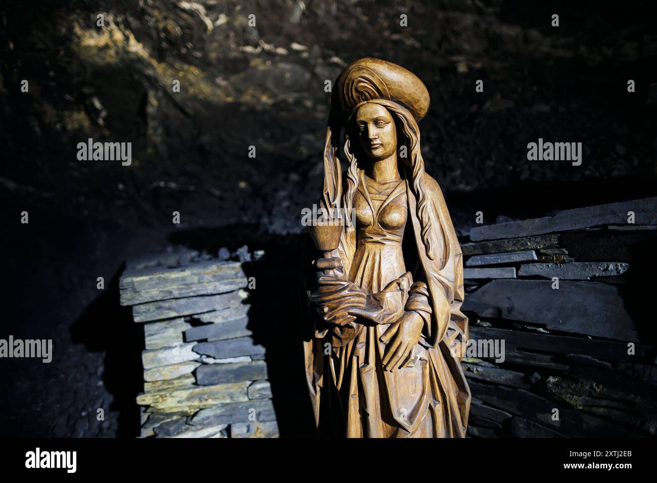 Figur der Heiligen Barbara, Schutzheilige der Bergleute. Ilmenau, 26.07 ...